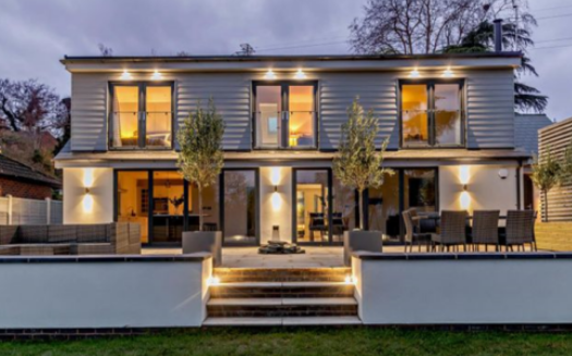 Direct Sale vs. Listing - What Is Right For You?