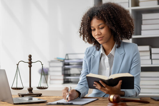 𝐈𝐦𝐩𝐨𝐫𝐭𝐚𝐧𝐭 𝐓𝐢𝐩𝐬 𝐭𝐨 𝐇𝐢𝐫𝐞 𝐚 𝐓𝐞𝐱𝐚𝐬 𝐇𝐎𝐀 𝐀𝐭𝐭𝐨𝐫𝐧𝐞𝐲 Love Rei Llc