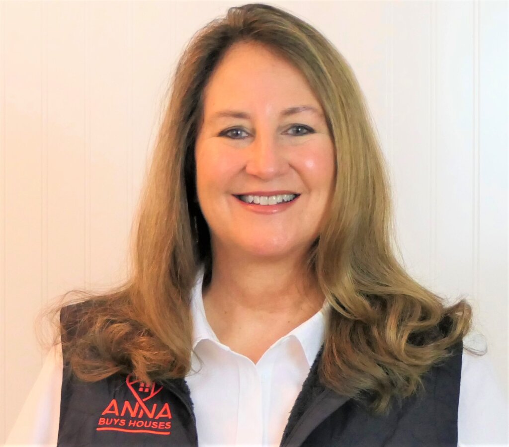 Meet Our Team | Anna Buys Houses