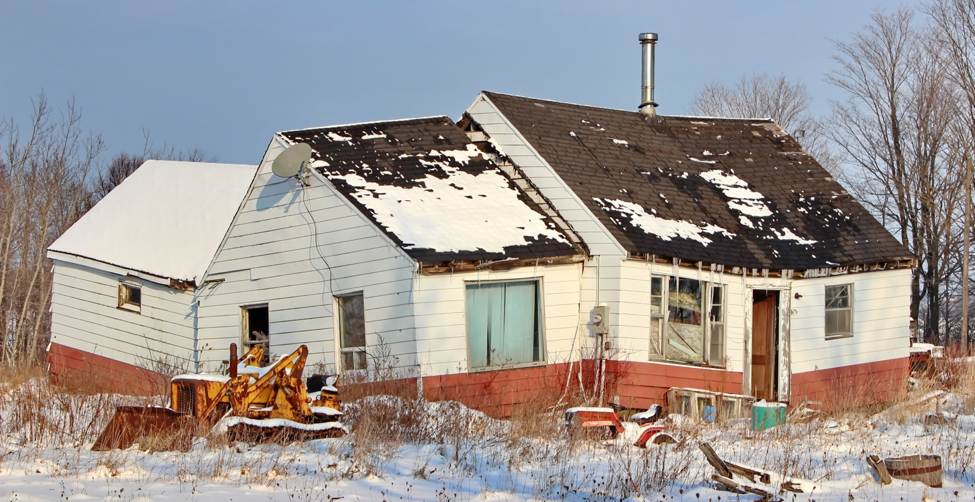 Selling a Home with Structural Damage | Stillwater Properties