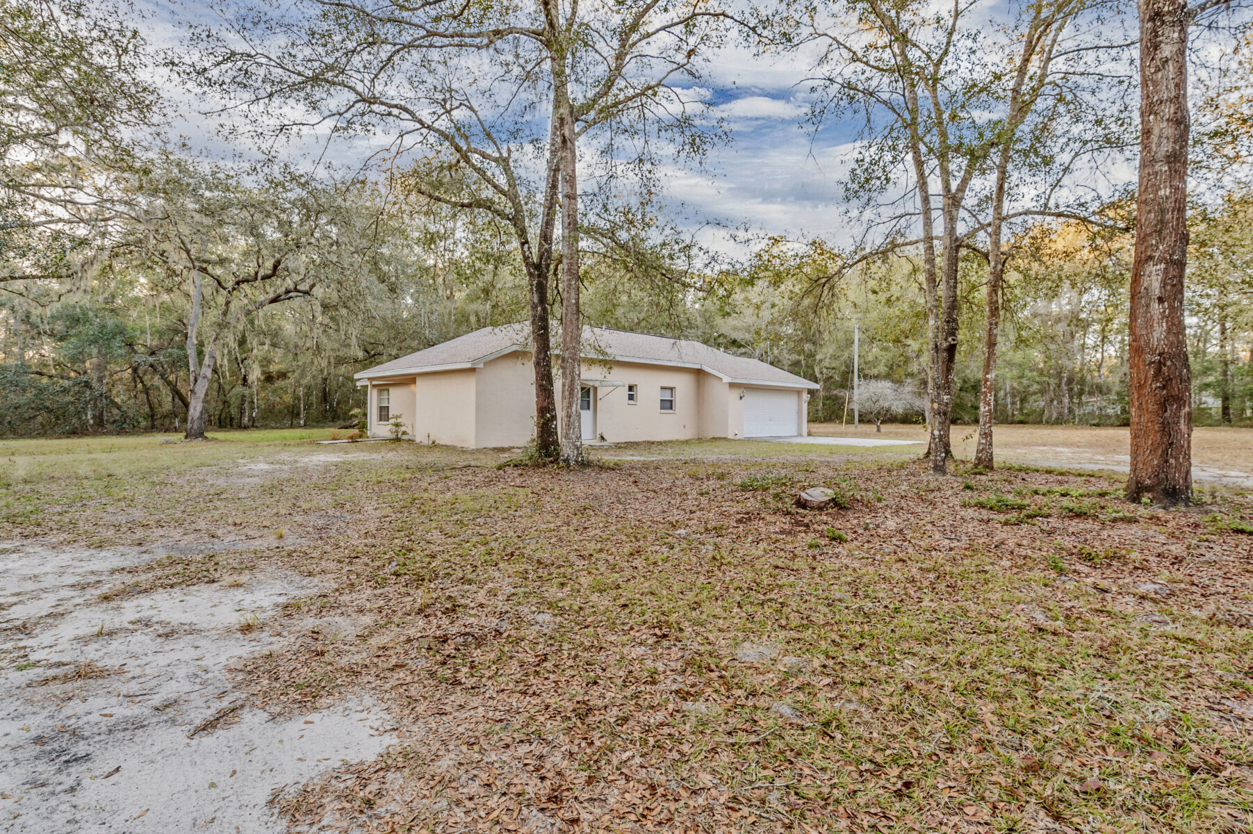 Sell Your Unrepaired Sinkhole House Fast in FL | HouseKeyOffers