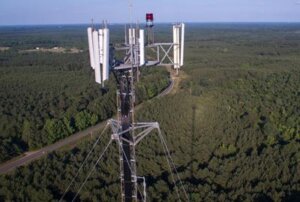What is a Cell Tower? Why cell towers are essential.