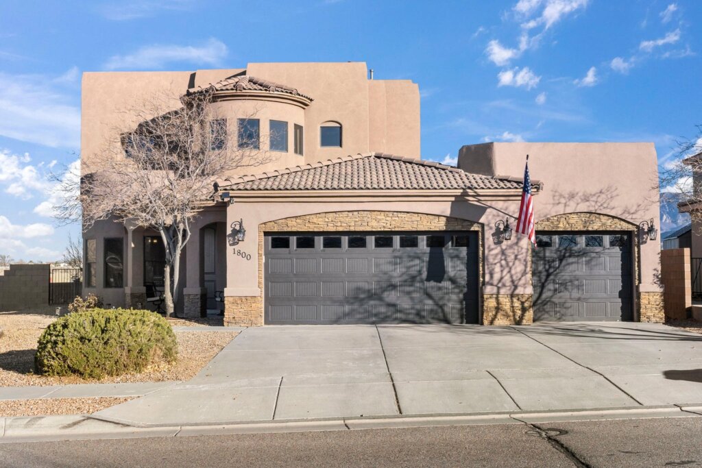 The Jeremy Navarro Realty Group - Albuquerque REALTORS